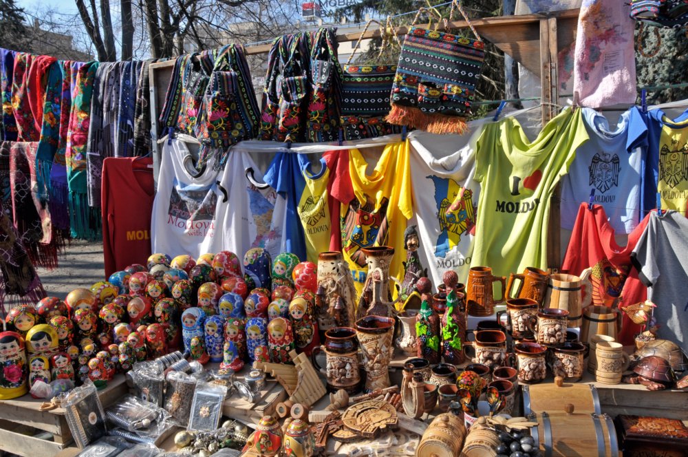 Die Republik Moldawien ist ein Land voller Gegensätze auf dem Weg in ...